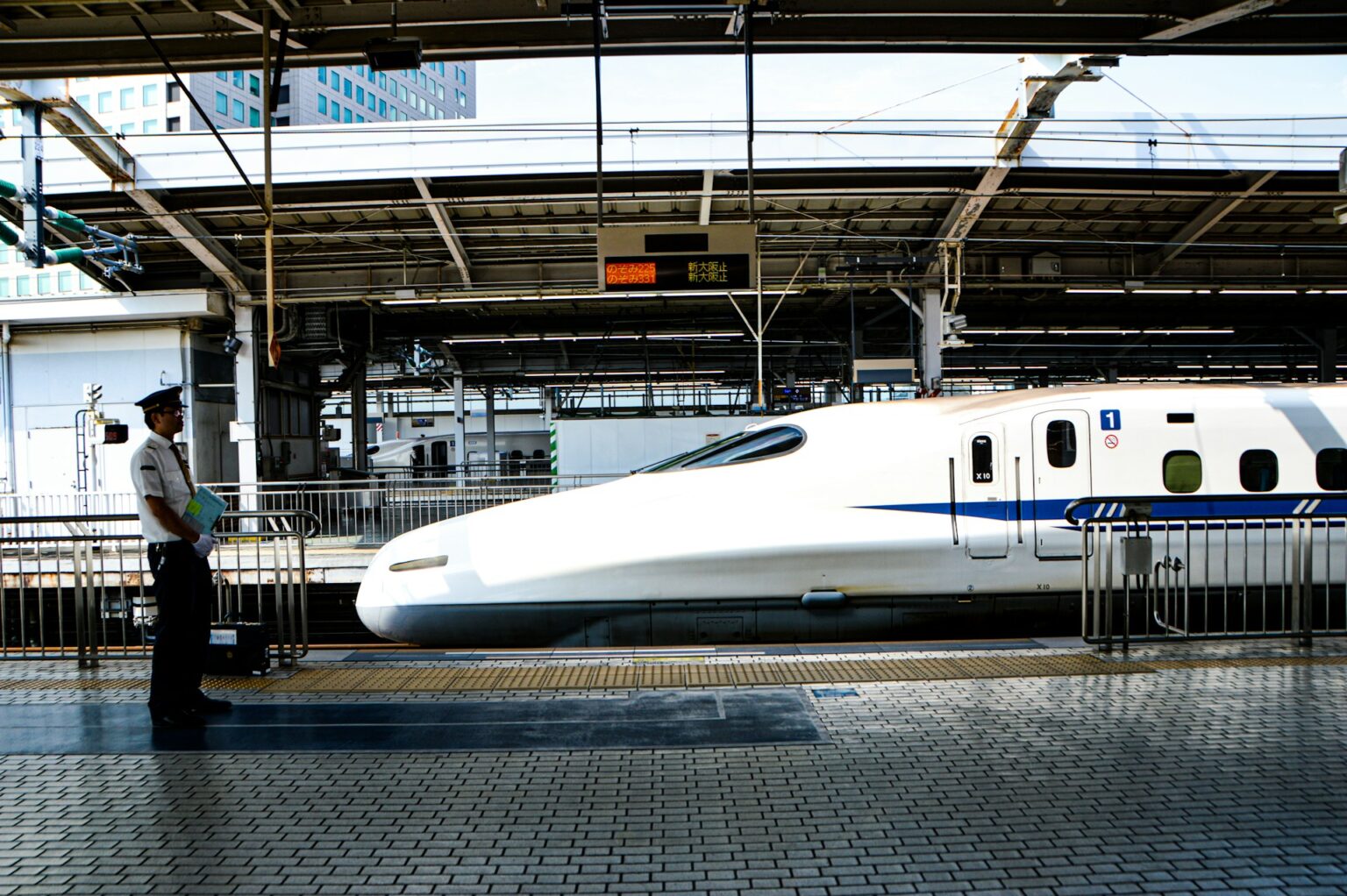 Japan's Scenic Bullet Train Rides: The Ultimate Rail Journey
